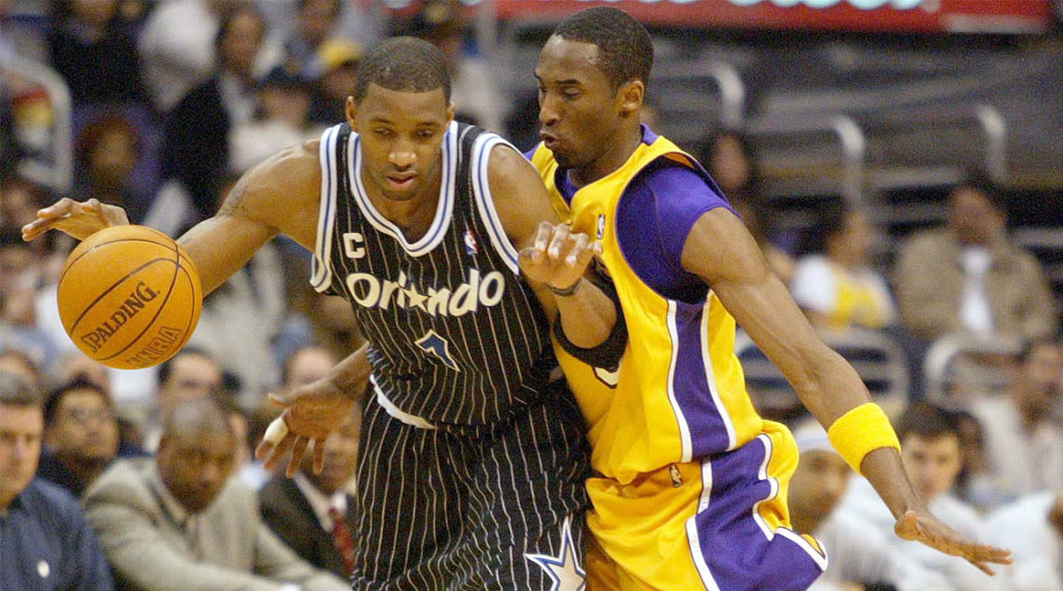 Tracy McGrady Faked Out Kobe Bryant, But Kobe Got His Revenge And Threw ... Tracy McGrady Faked Out Kobe Bryant, But Kobe Got His Revenge And Threw ...