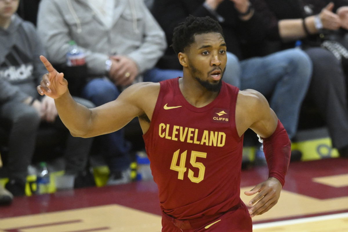 The Memphis Grizzlies Want To Trade For Donovan Mitchell As The Perfect ... The Memphis Grizzlies Want To Trade For Donovan Mitchell As The Perfect ...