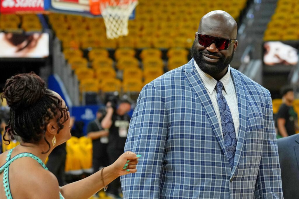 Shaquille O'Neal Reunited With His High School Teammates After Not ...