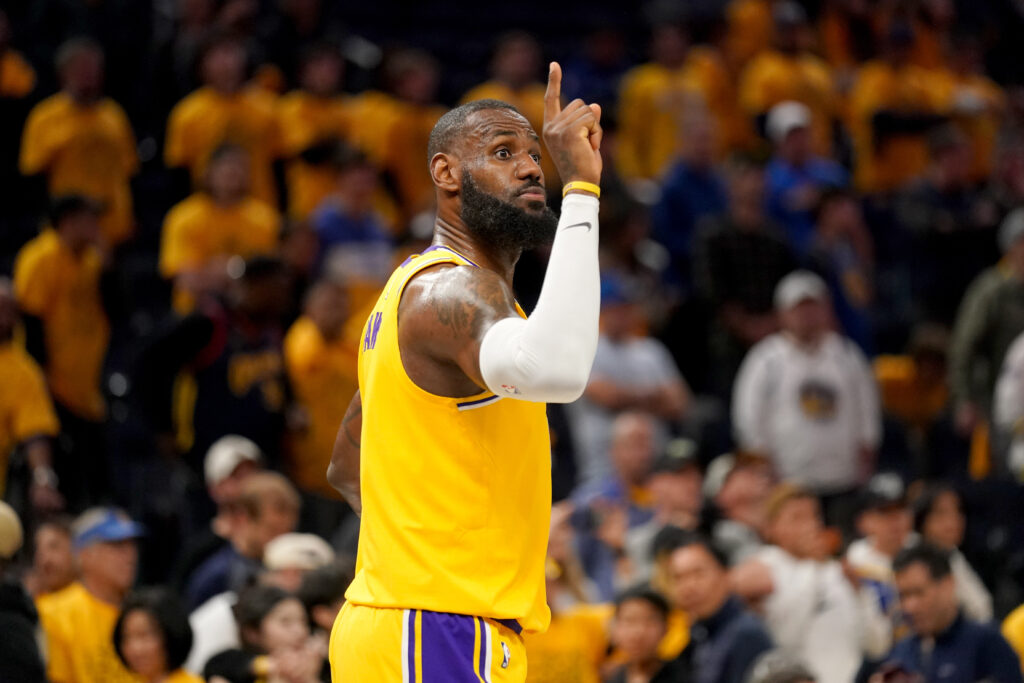 LeBron James Seen Dapping Up Former Teammate Before Game 2 - Fadeaway World