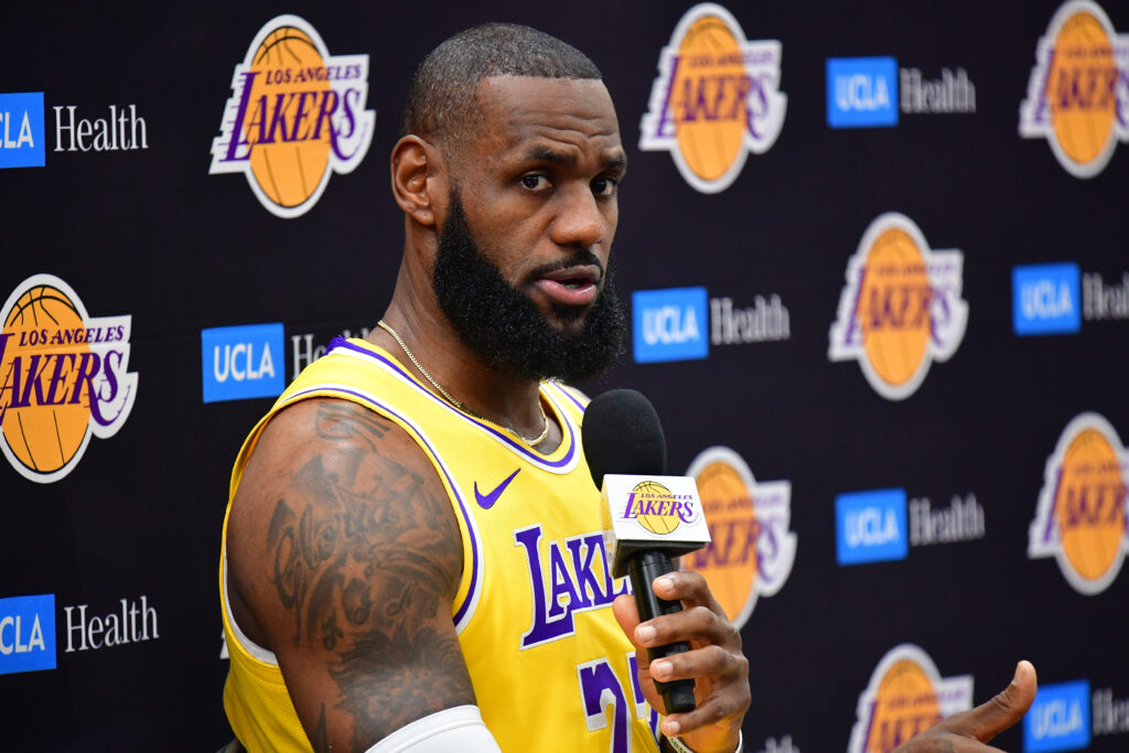 Lakers Player On LeBron James: "I Was In 3rd Grade And He Was Averaging ...