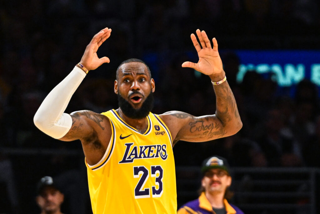 Lakers Fans Are Furious After Blowout Loss vs. Magic: "You Guys Stay ...