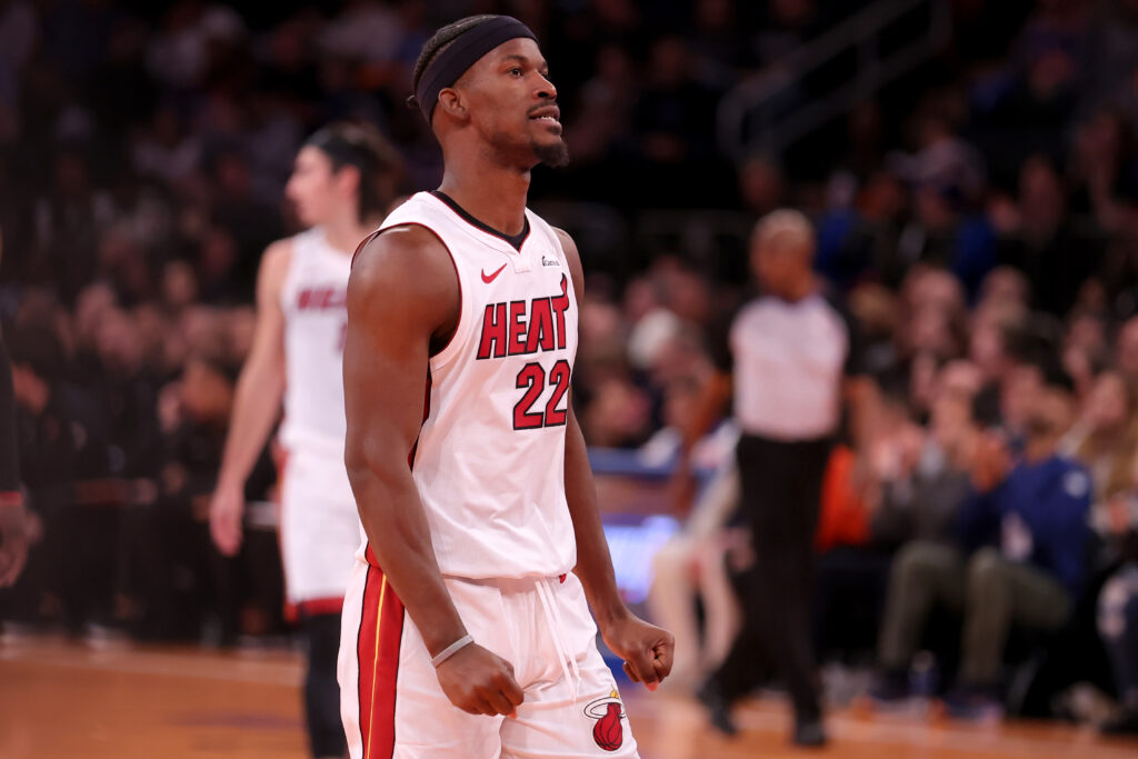 Jimmy Butler Was Upset After Duncan Robinson Didn't Pass Him The Ball ...