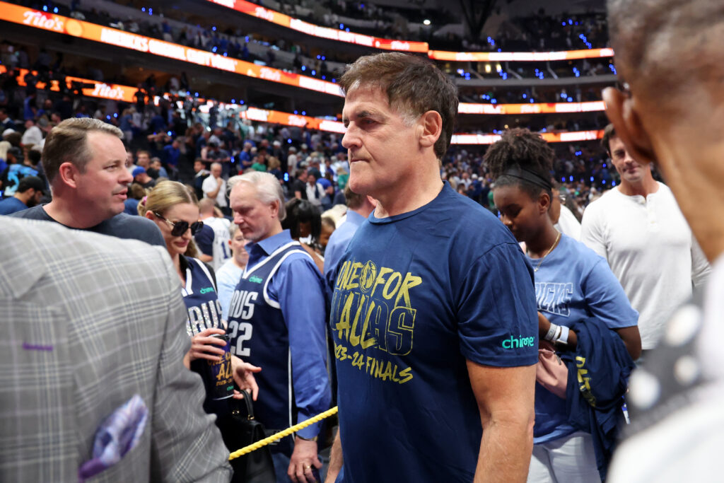 Mark Cuban Has No Control Over Basketball Operations For The Dallas ...