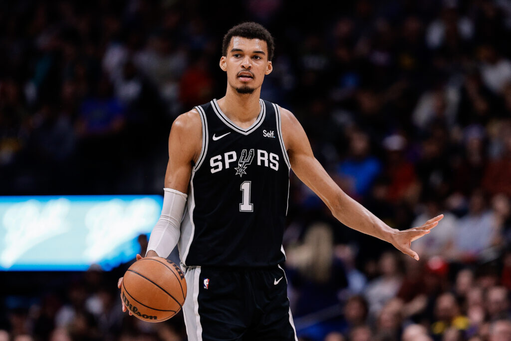 Victor Wembanyama Refuses To Say Chet Holmgren's Name - Fadeaway World