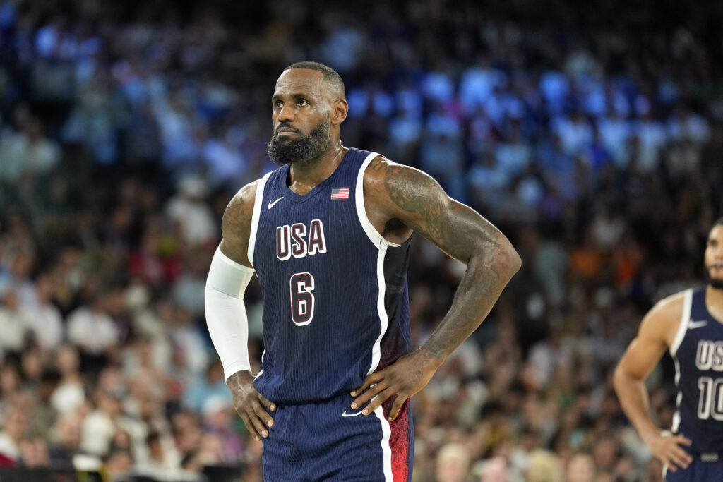 Steve Kerr Confirms LeBron James Received Four Stitches After Team USA ...