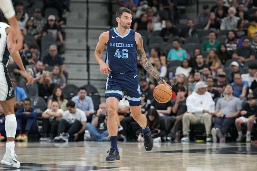 John Konchar Tricked Grizzlies Rookie To Take A Picture Without ...