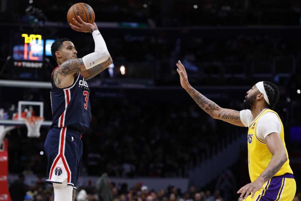 3 Pros And 3 Cons Of Lakers Potentially Trading For Kyle Kuzma ...
