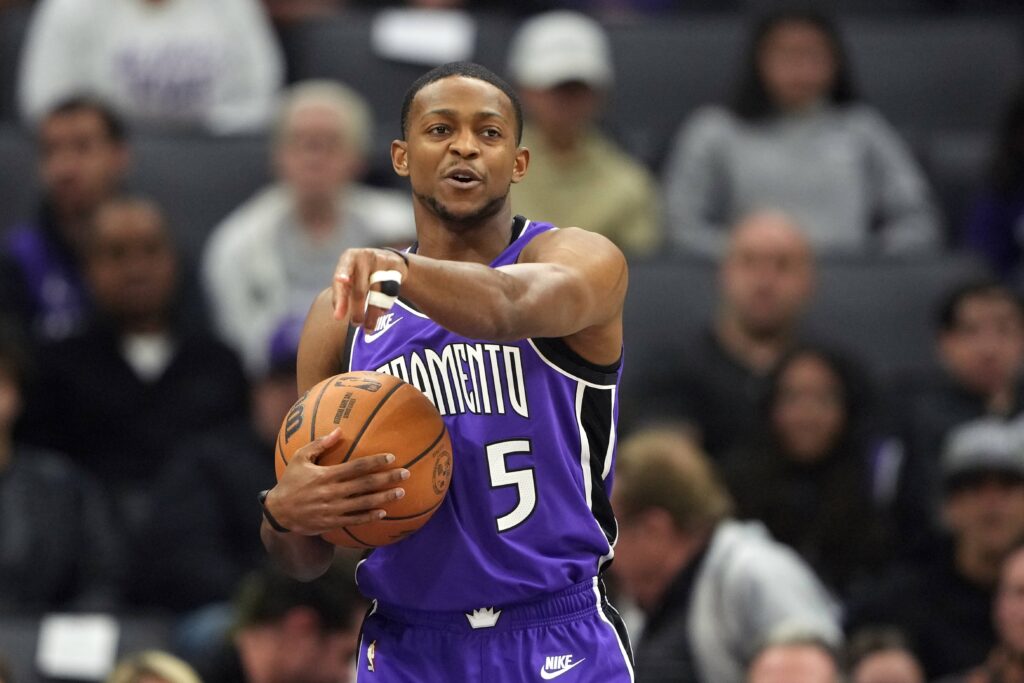Grading The De’Aaron Fox To Spurs Trade: Who Won The Deal? (Full ...