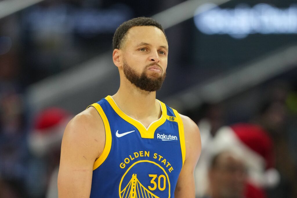 Stephen Curry On The Warriors: "We're Very Mid Right Now" - Fadeaway World