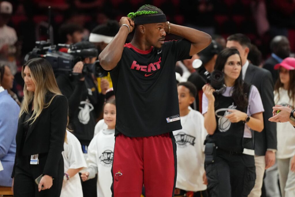 Kevin Love Strikes Again In Viral Tweet On Jimmy Butler - Fadeaway World