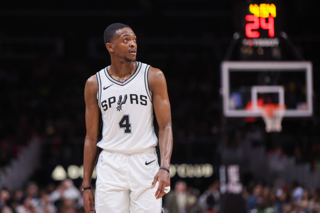 De’Aaron Fox Trade Watch: 4 Teams Who Could Land The Spurs Star - Fadeaway World