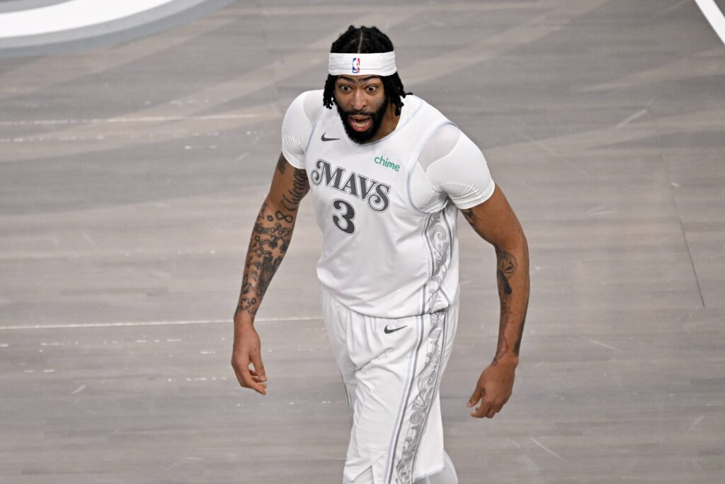 Anthony Davis Reflects On Incredible Mavericks Debut; Claims He Is Over ...