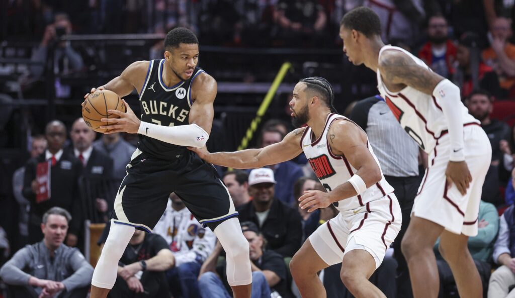 Houston Rockets Make Big Splash By Acquiring Giannis Antetokoumpo In Blockbuster Mock Trade ...