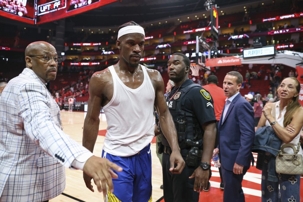 Warriors Suffer Major Setback As Jimmy Butler Exits Game 2 With Injury ...