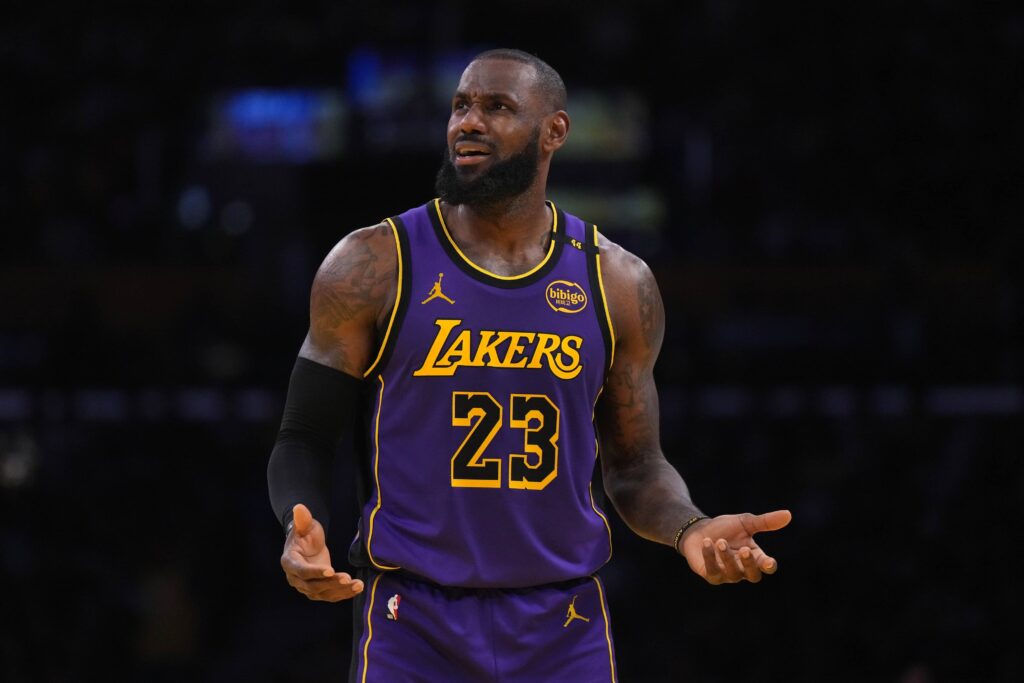 9 NBA Players Expected To Retire Before 40-Year-Old LeBron James ...