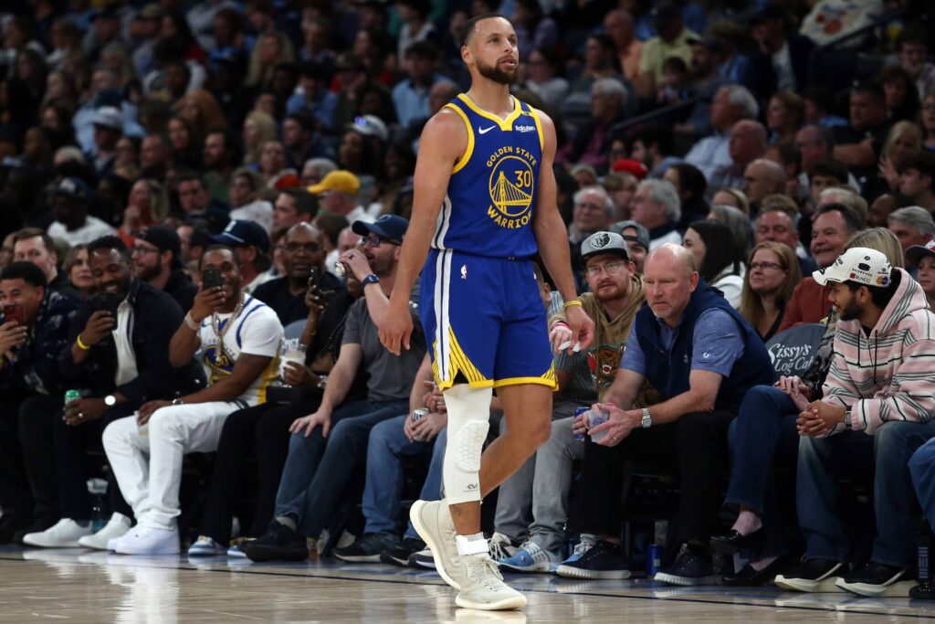 Stephen Curry Reveals He Suffers From "Impostor Syndrome" - Fadeaway World