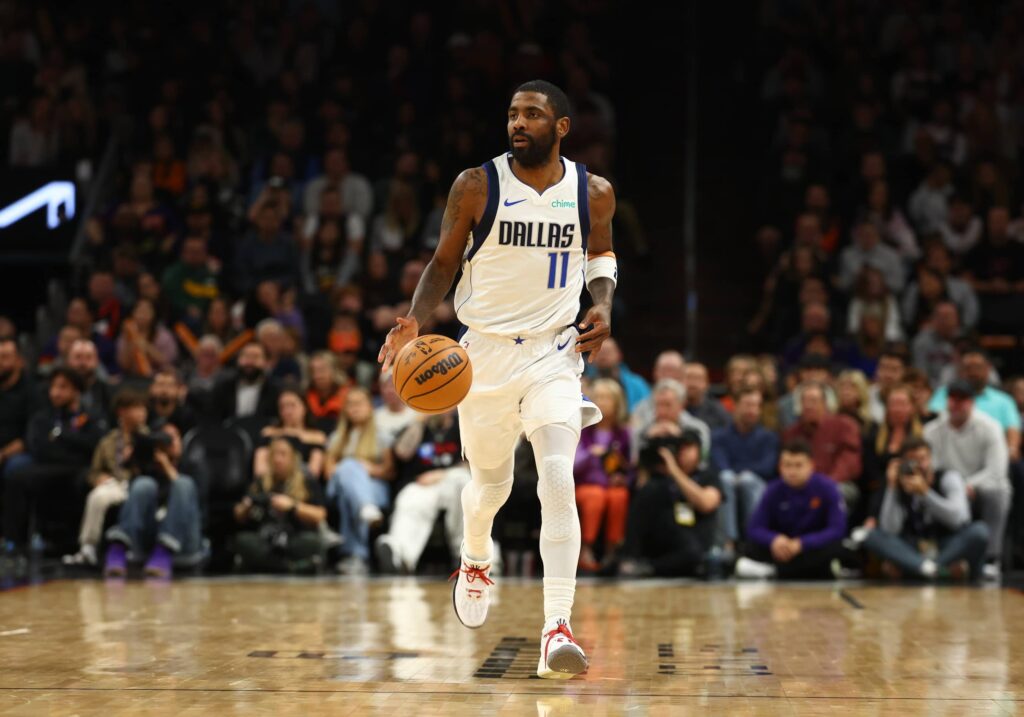 Fans Excited To See Kyrie Irving Back In The Gym Amid Injury Recovery ...