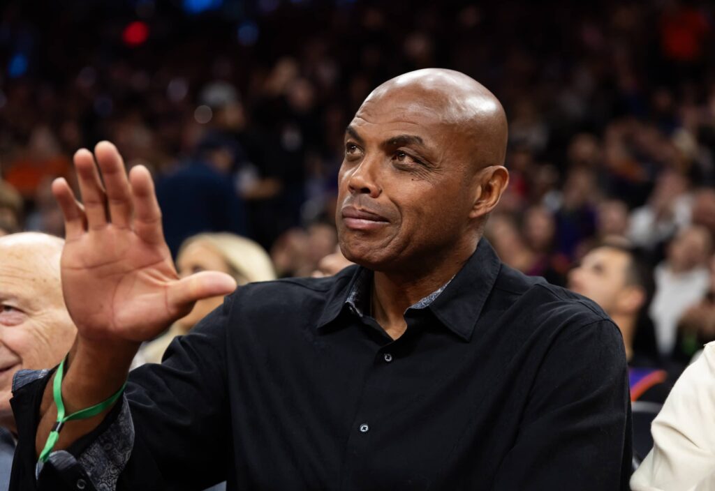 Charles Barkley Throws Cold Water On Warriors’ Playoff Hopes While ...