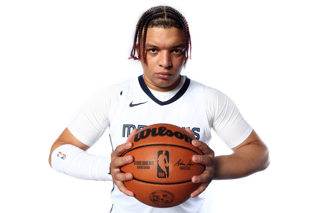 Former Grizzlies Player Returns To College After Winning MVP And ...