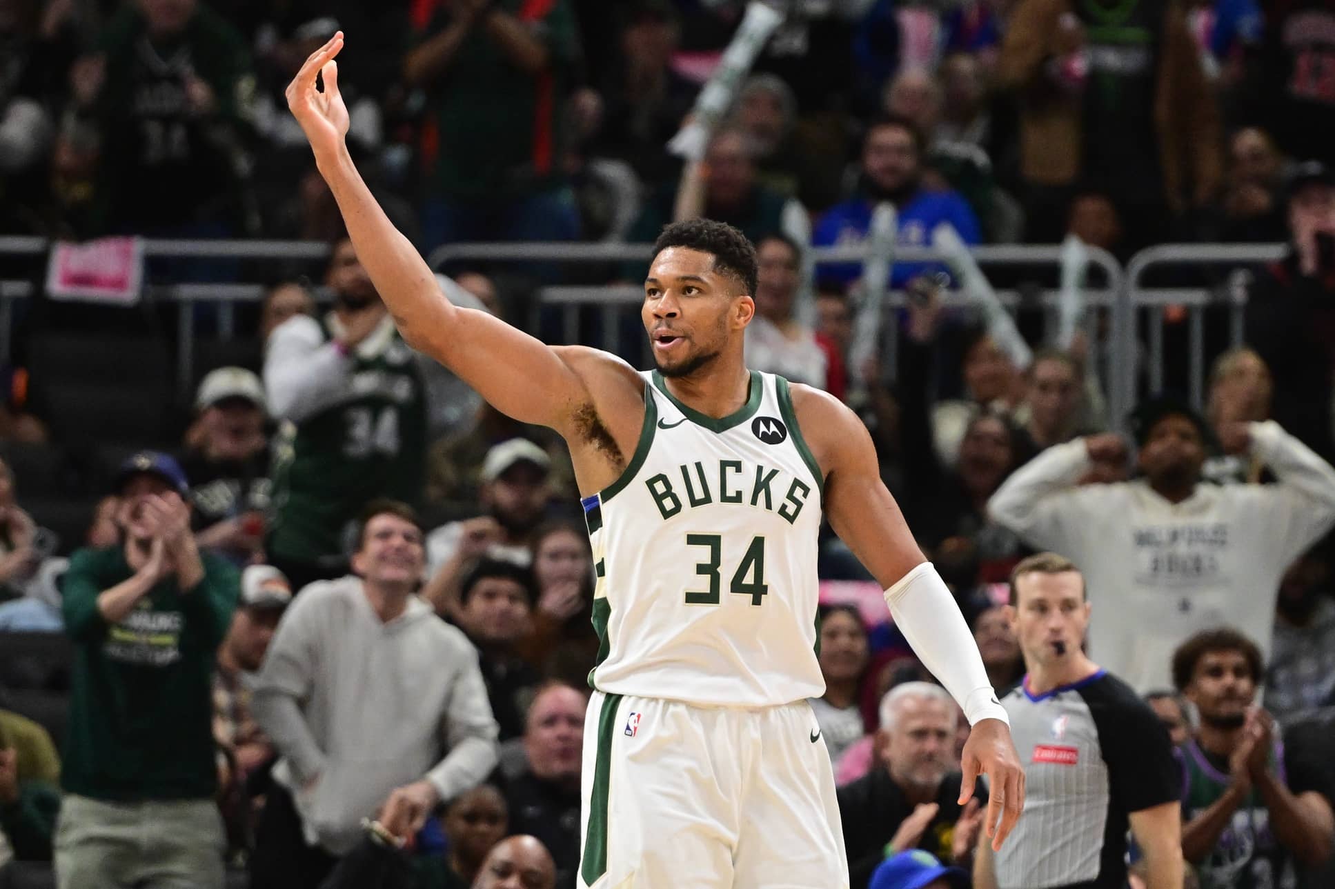 Bucks Trade Idea: Finally Pulling The Trigger On A Superstar Scorer ...