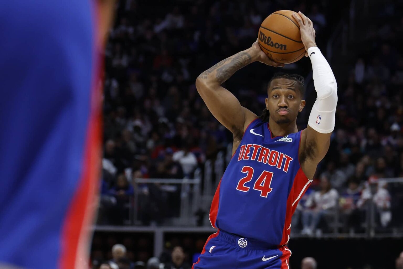 10 NBA Players Who Are Currently Overplaying Their Low Contracts ...